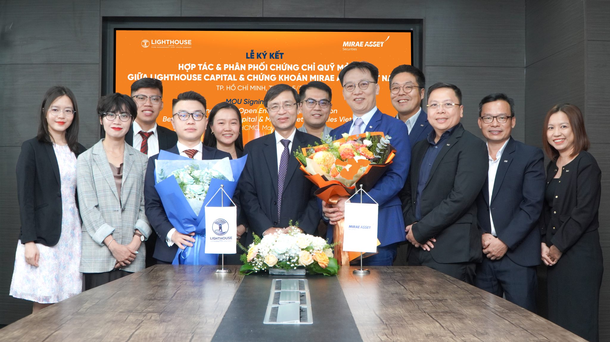 Lighthouse Capital và chứng khoán Mirae Asset Vietnam chính thức ký kết ...